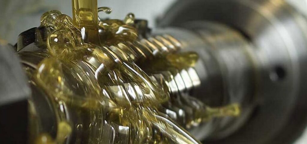 Diferencia entre grasa y aceite lubricante: ¿Cuáles son? - Würth Argentina